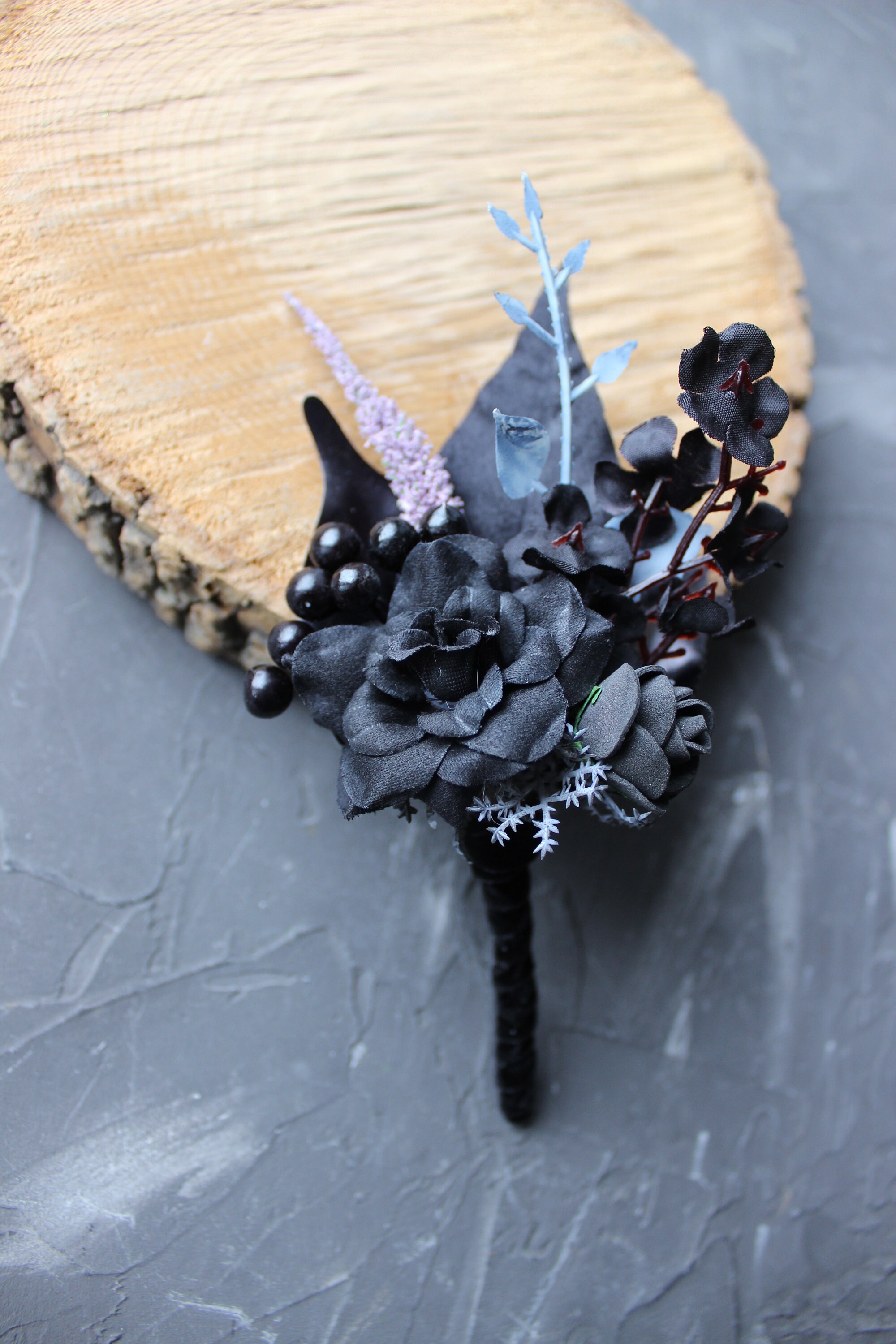 Black Arch Flowers, Gothic Wedding Arch Swag, Moody Wedding Decor - Etsy