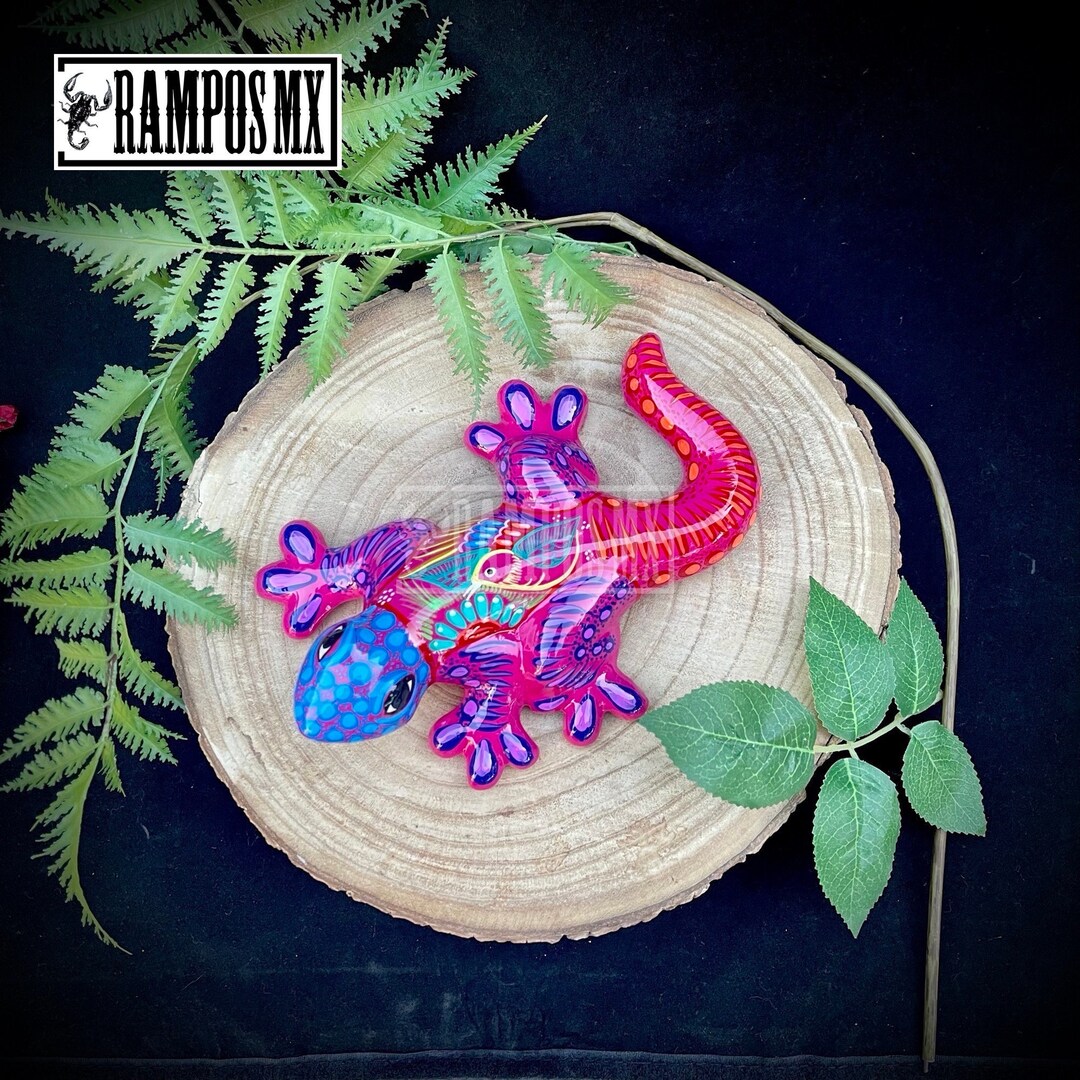 Beautiful Clay Lizard Gecko Decorative Wall / Table ,hand-painted ...