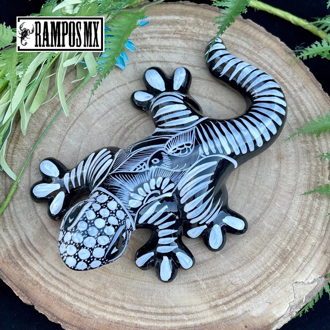 Beautiful Clay Lizard Gecko Decorative Wall / Table ,hand-painted ...