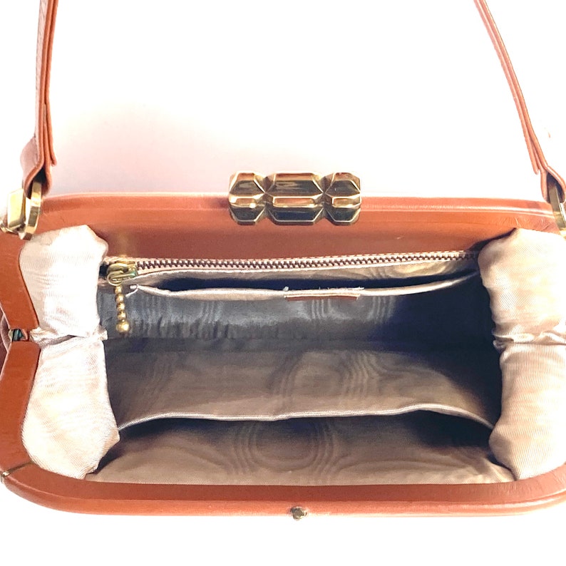 Elegant Vintage Harrods 50s Ginger/tan Leather Top Handle Bag + Coin ...