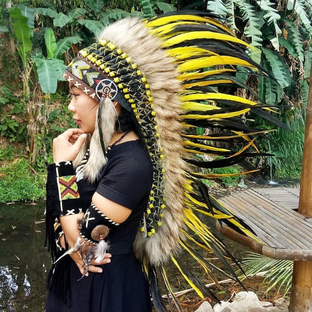 Indian Headdress Yellow Replica - Feather Warbonnet - Native American ...