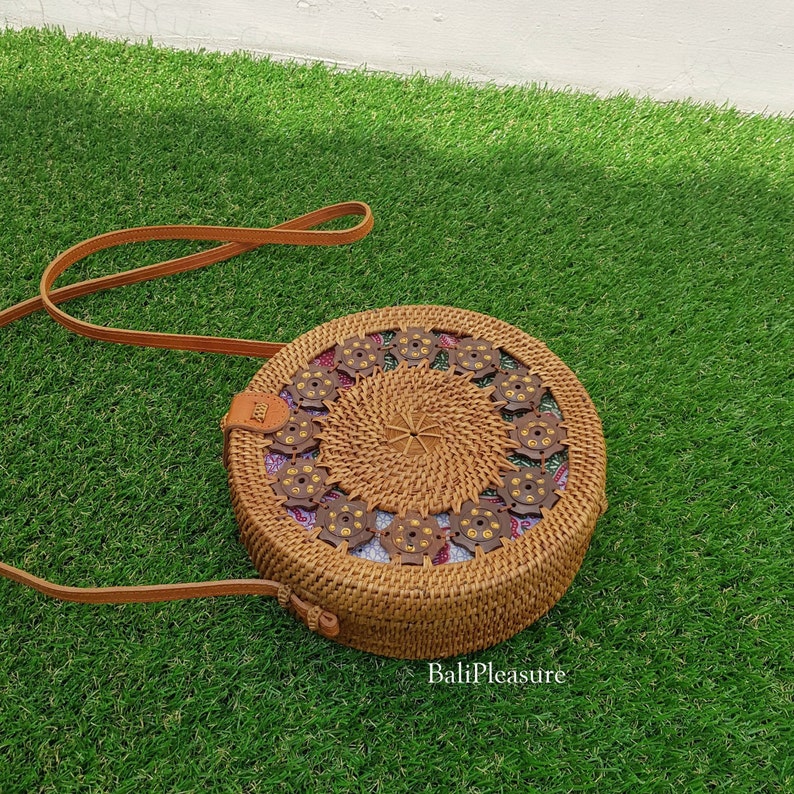 Coconut Shell Round Rattan Bag Bali Bag Straw Bag - Etsy