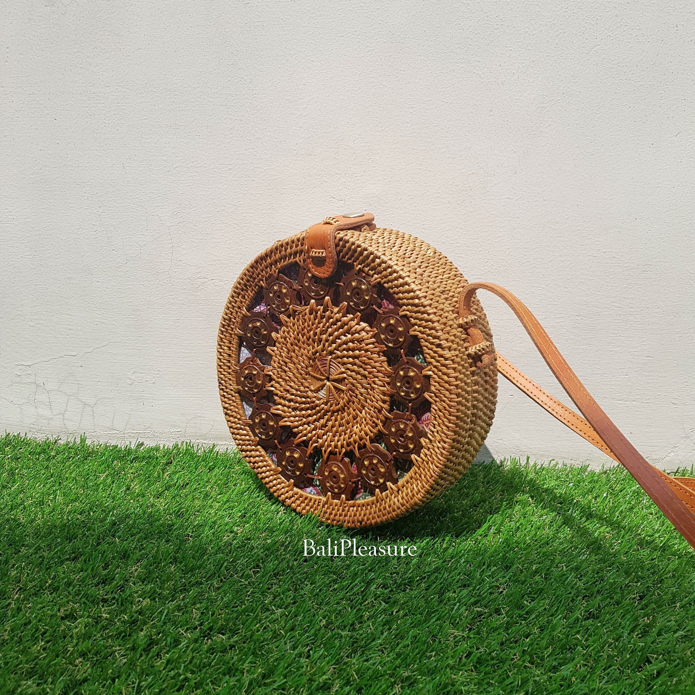 Coconut Shell Round Rattan Bag Bali Bag Straw Bag | Etsy