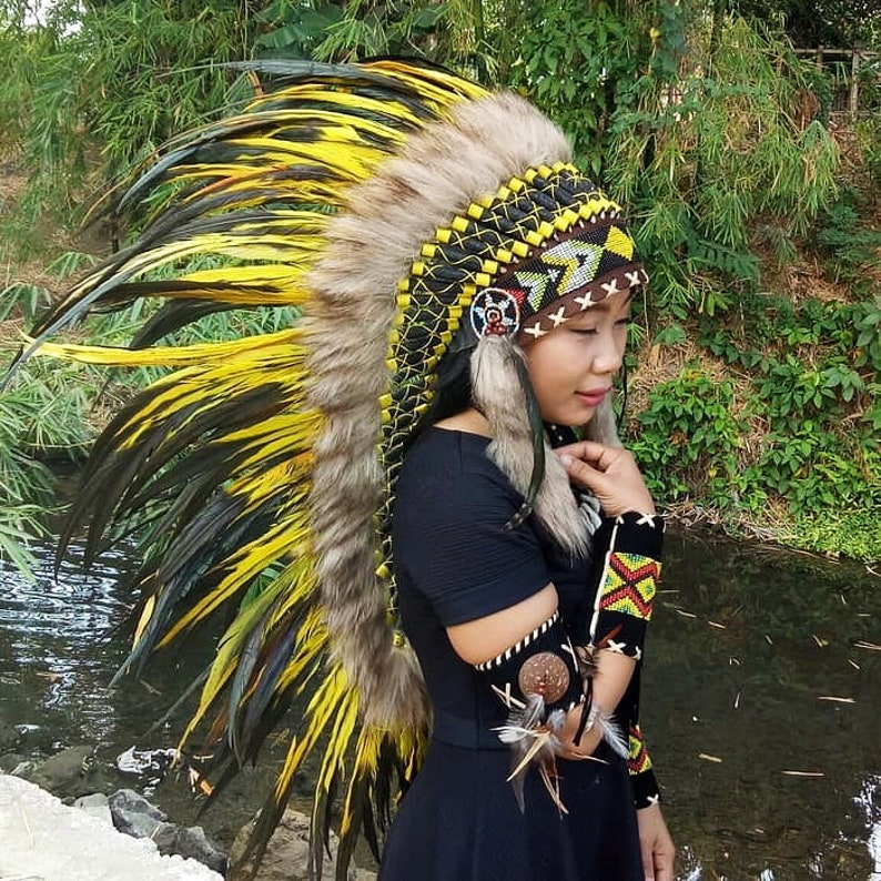 Indian Headdress Yellow Replica - Feather Warbonnet - Native American ...
