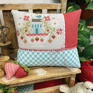 Primrose Cottage Stitches Counted Cross Stitch Pattern ~ Berry Basket ...