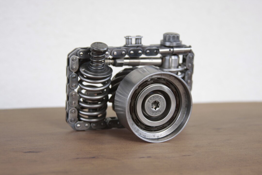 Metal Art Camera Sculpture / Photography Gift / Mechanical Camera - Etsy
