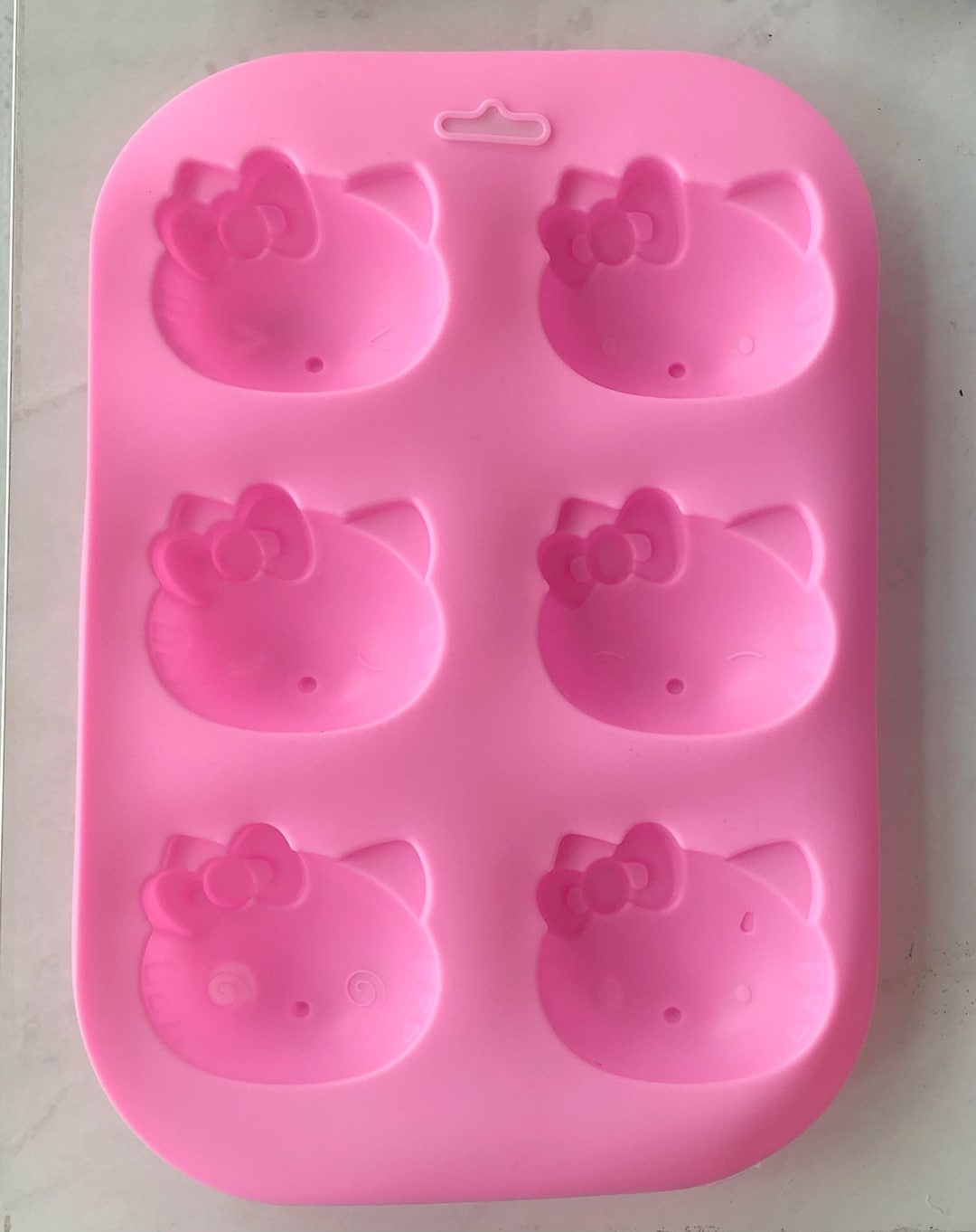 X 6 Cavity Hello Kitty Silicone Mold - Etsy