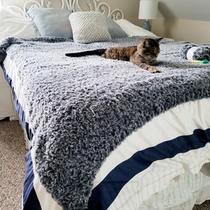 Lutra Fable Fur Blanket - Crochet Pattern - DIGITAL PDF ONLY - Etsy