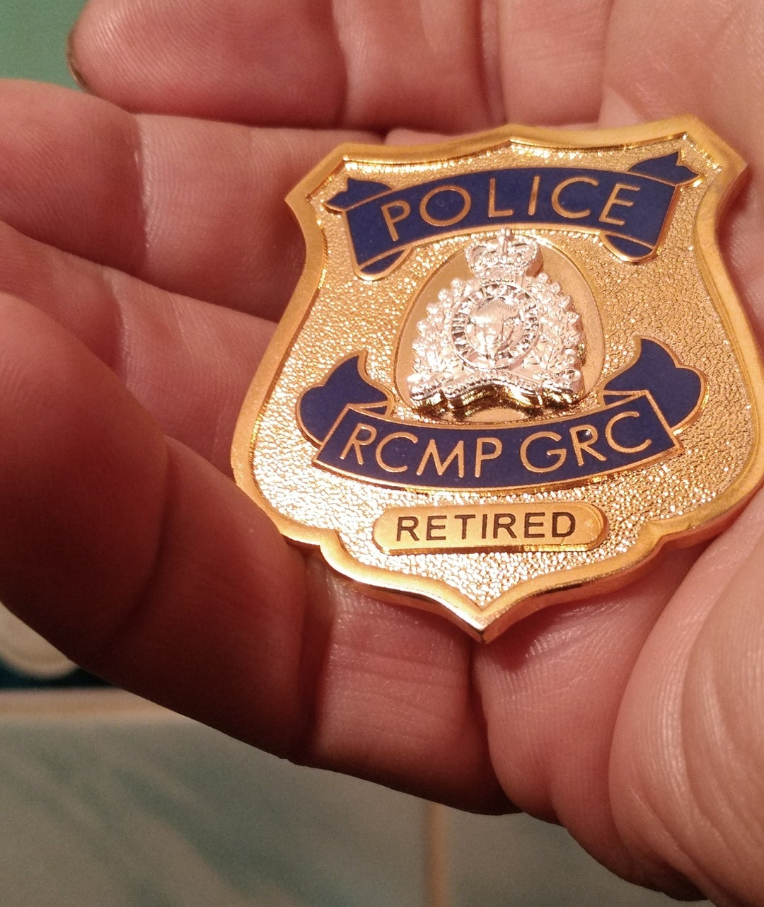 Police Badge Rcmp Retired Wallet Badge Very Rare Etsy 3523