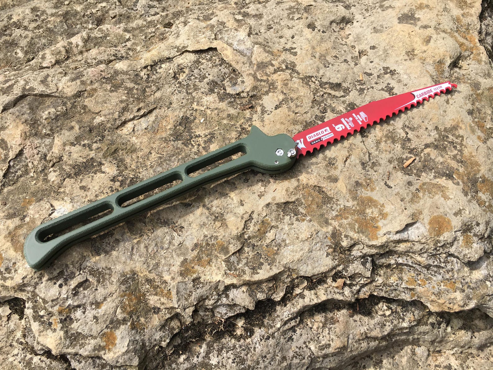 Ultralight 9" Folding Saw With Carbide Blade and Ergonomic Handle for ...