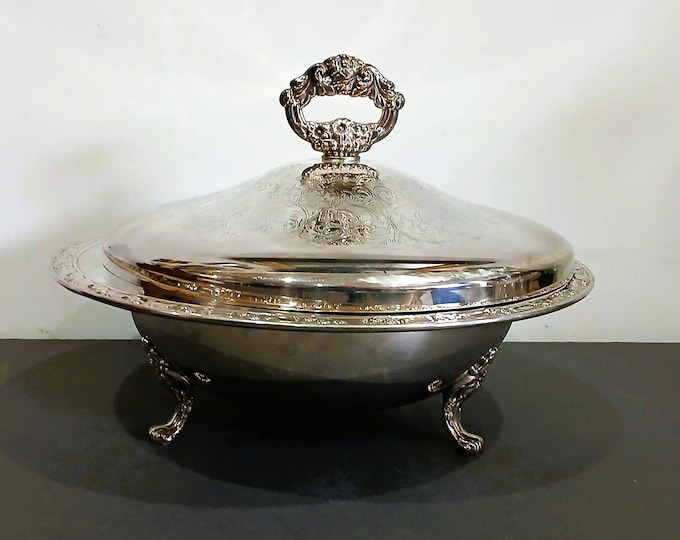 Vintage 3 Piece Silverplate Serving Bowl With Lid and Glass Pyrex Casserole Dish, Oneida USA ...
