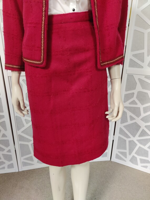 1950s raspberry red soft texture wool suit pencil ski… - Gem