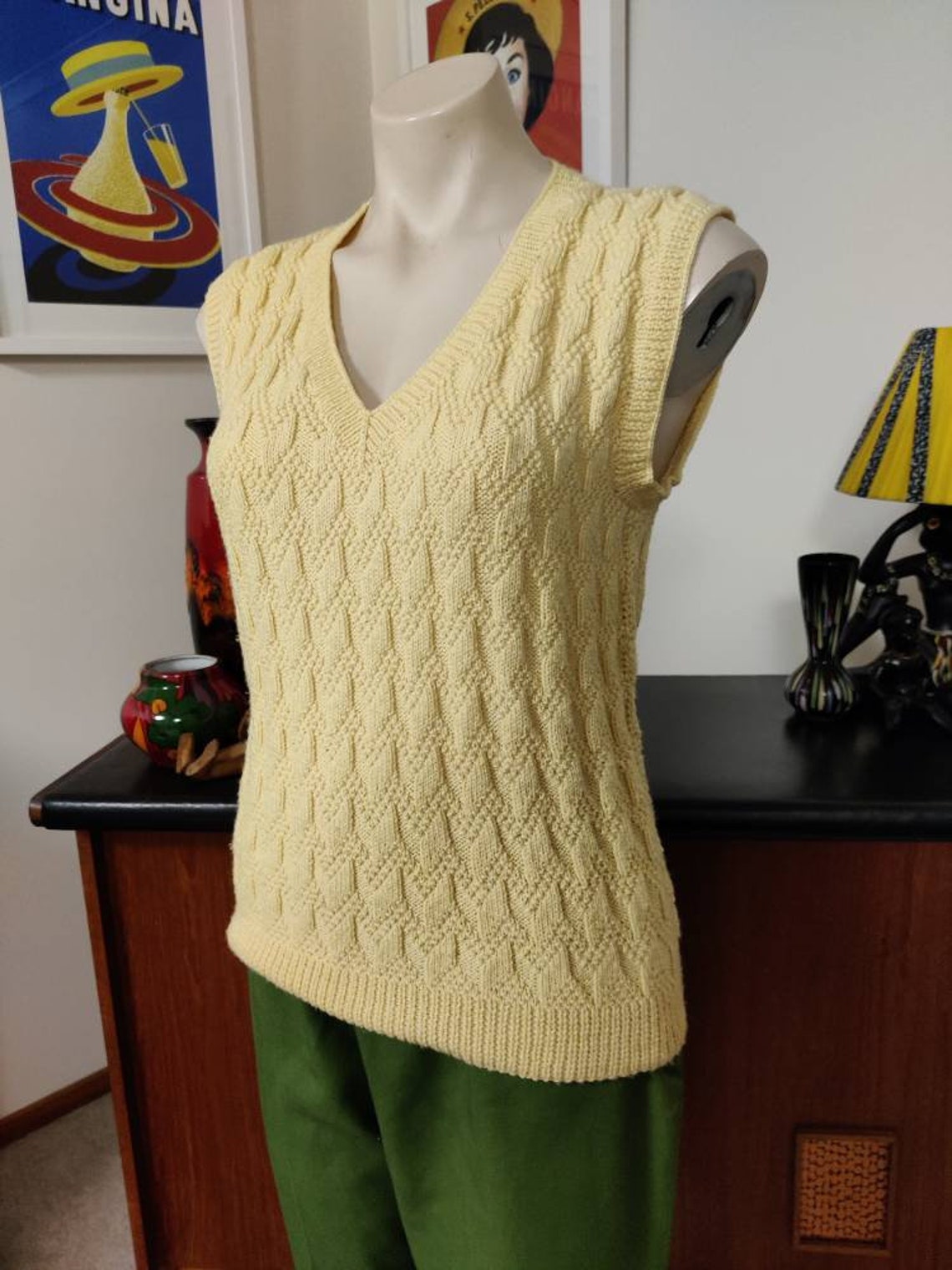 Pale Yellow Hand Knit Vest Great Pattern Warm Wool Unisex - Etsy