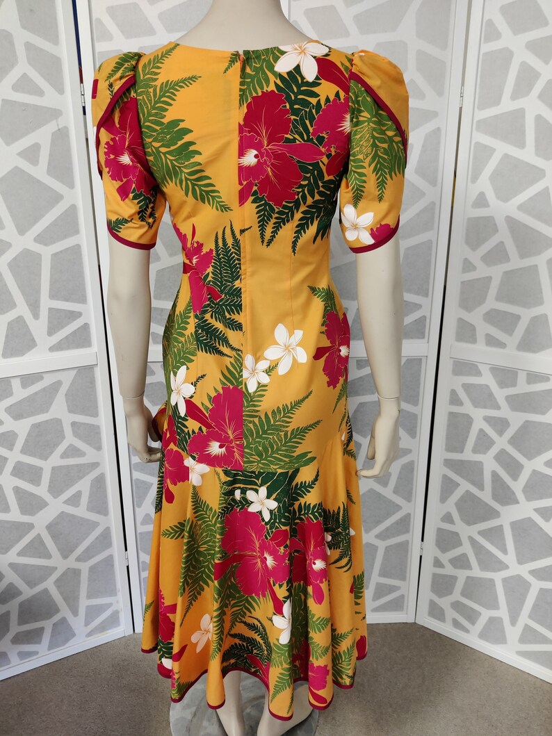 Aloha Standards Label Made in Japan Hawaiian Dance Dress Bust 35inch ...