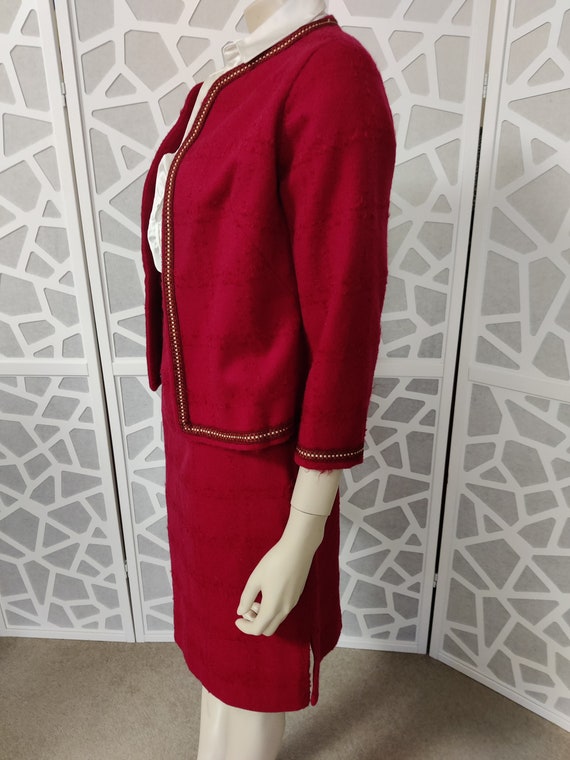 1950s raspberry red soft texture wool suit pencil ski… - Gem