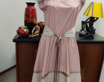 Luncheon Dress | Etsy