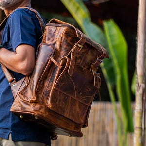 Vintage Backpack Bag Rustic Leather Bag Backpack Outdoor Shoulder Bag ...