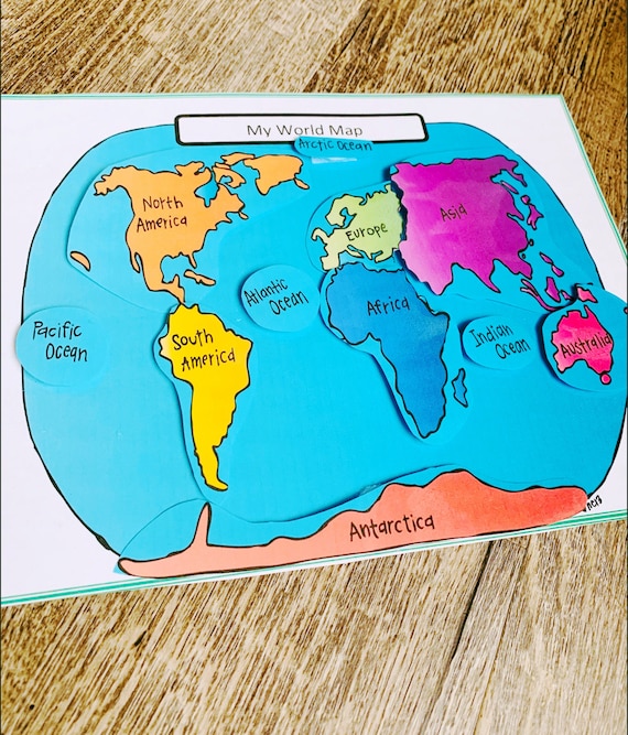 World Geography Map Oceans And Continents