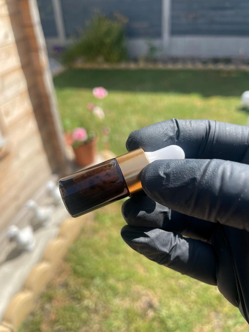 Sudanese Khumrah Dufur Perfume Oil | Natural African Essential Oils ...