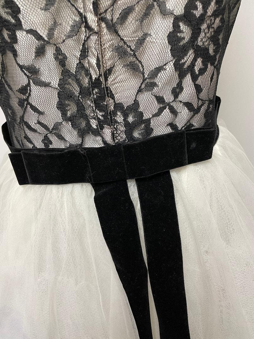 1950's Gown |tulle Party, Prom Dress | White Tulle, Black Lace | Lots ...
