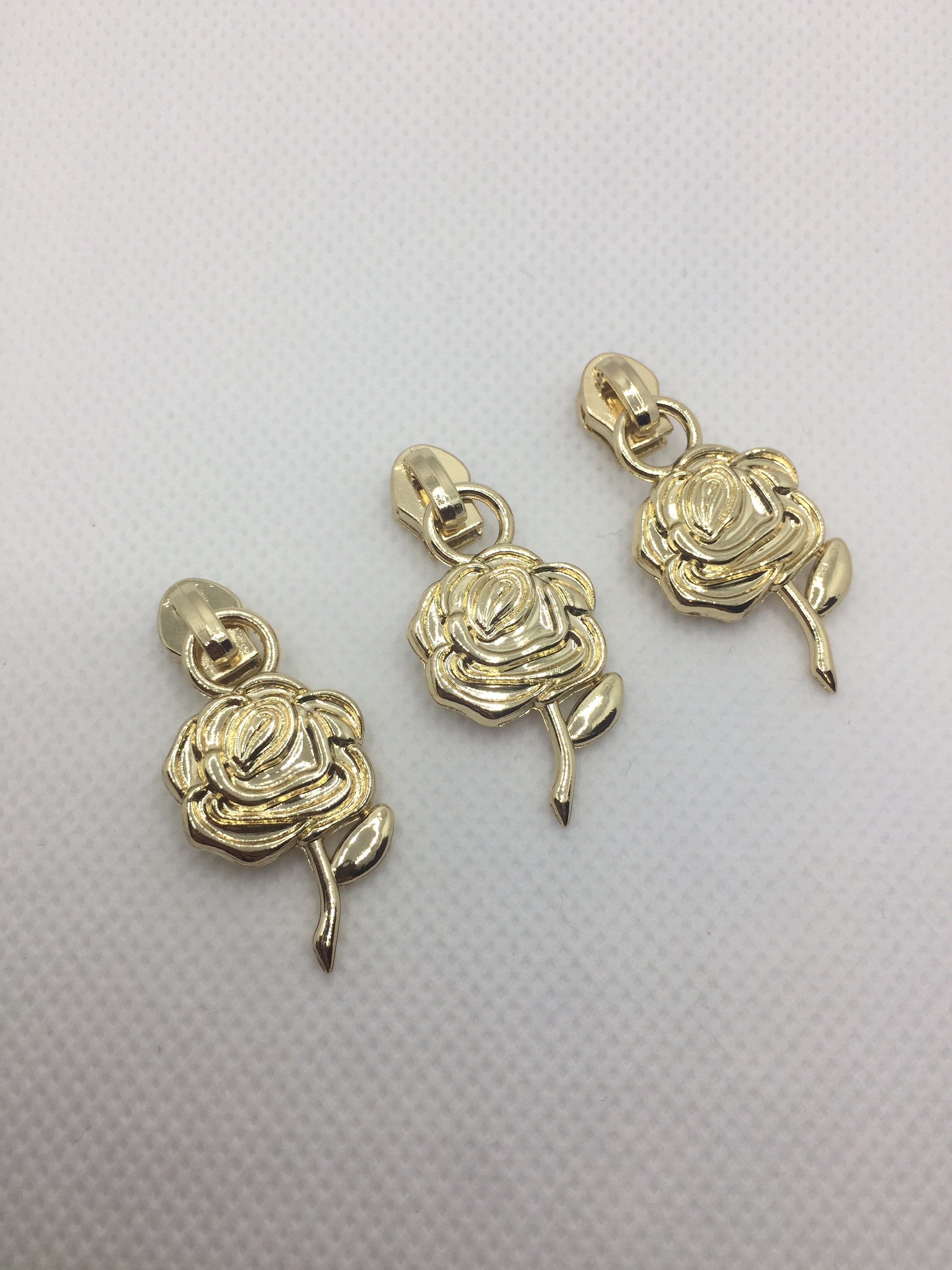 Roses Designs 3 Zipper Pulls 4 Colors - Etsy