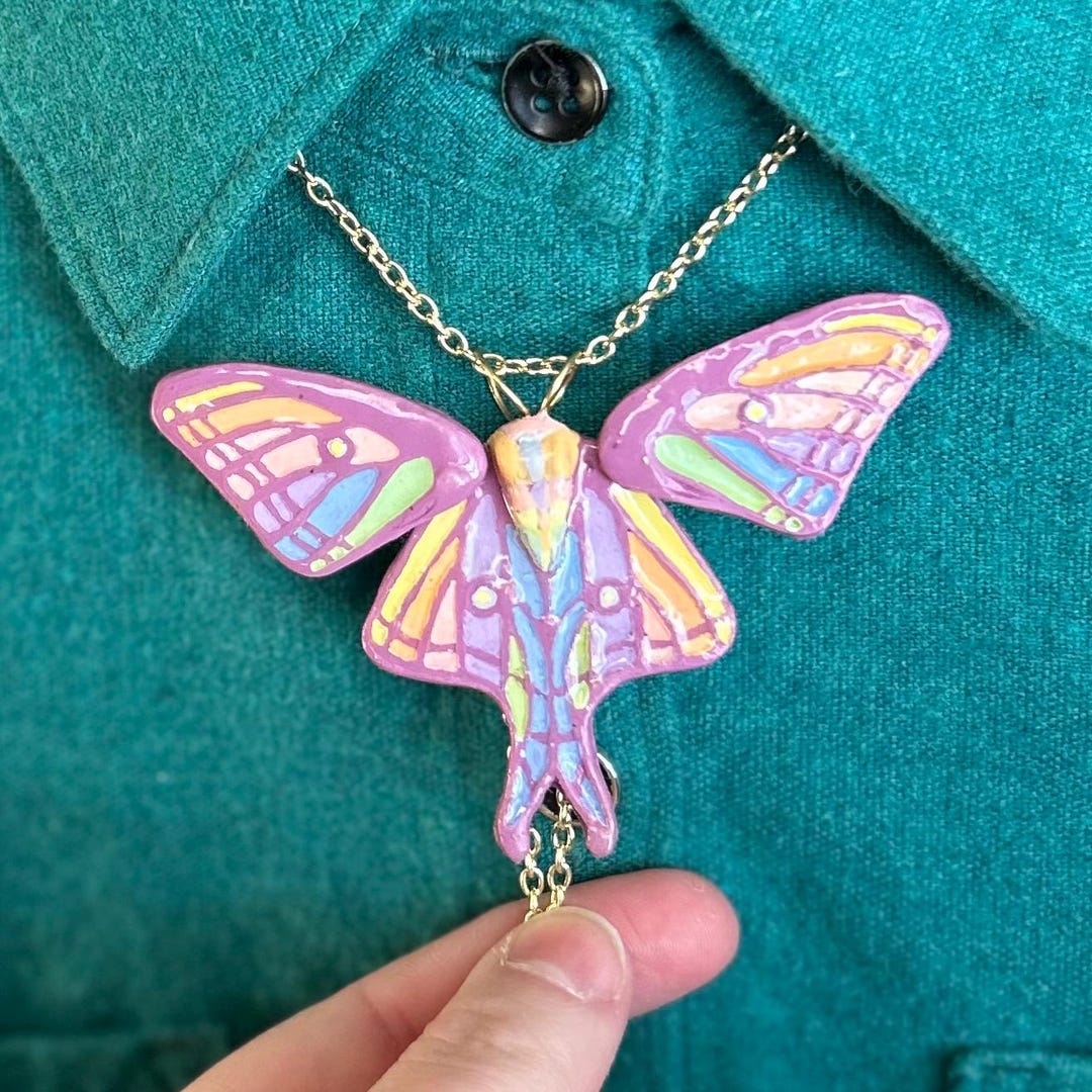 Flapping Moth Necklace! Fluttering Death's Head Moth Fidget Necklace ...