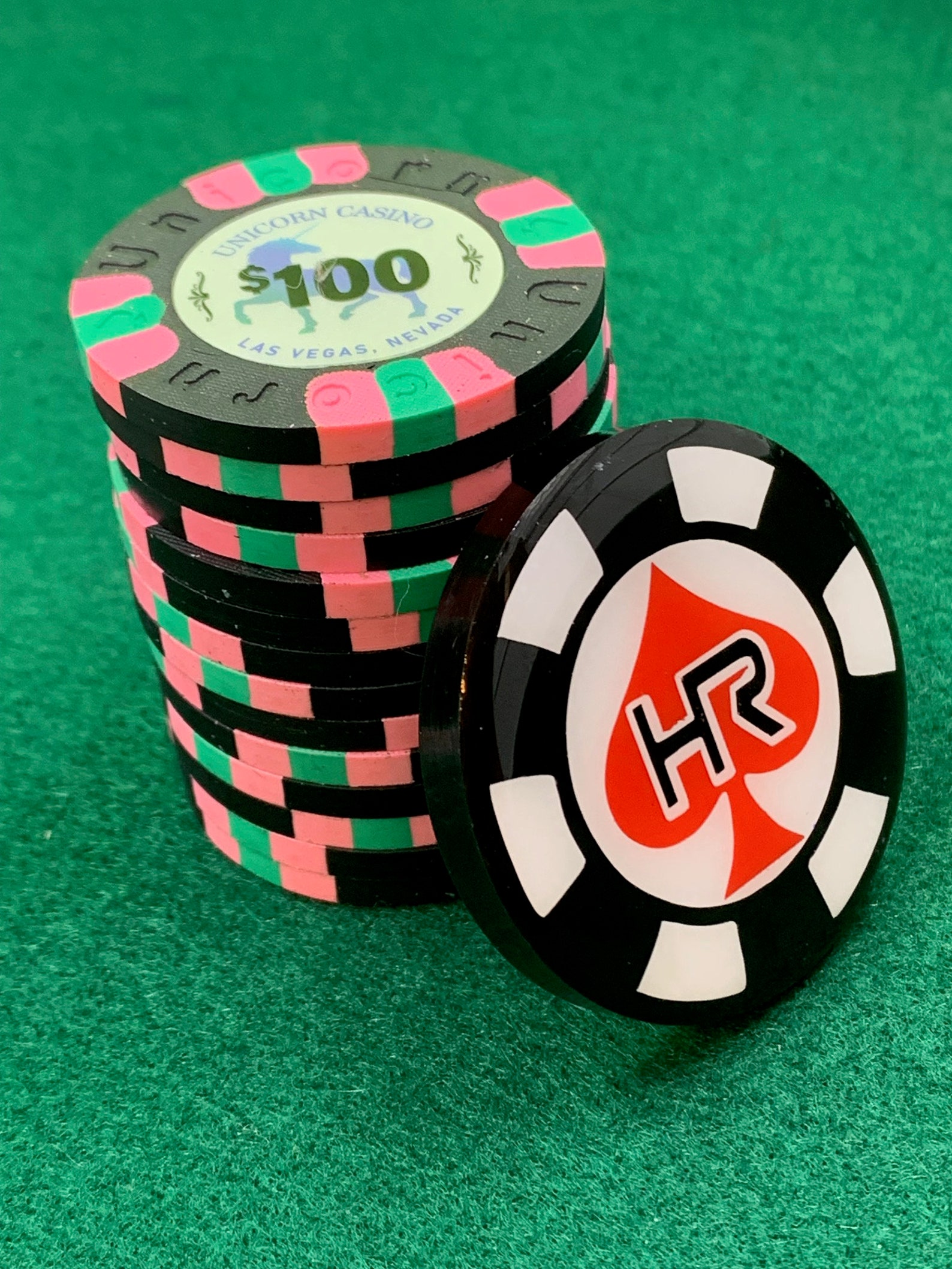 High Roller Poker Card Protector – Custom Chip Style Guard | Casino ...