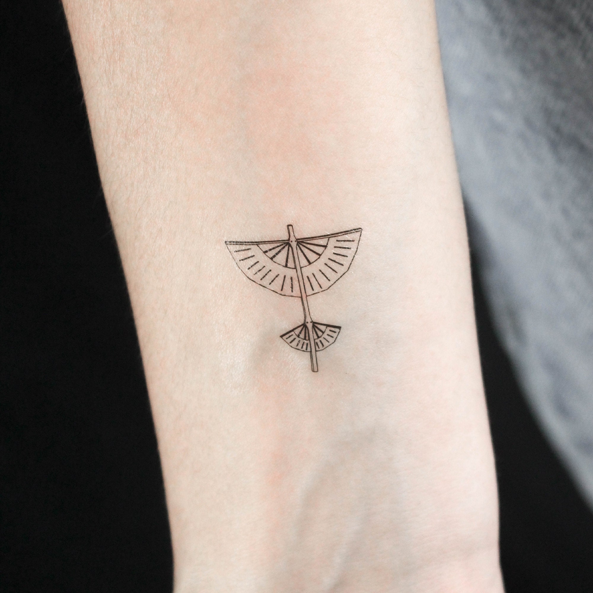 Aang arrow tattoo - Bronctattooaus.com
