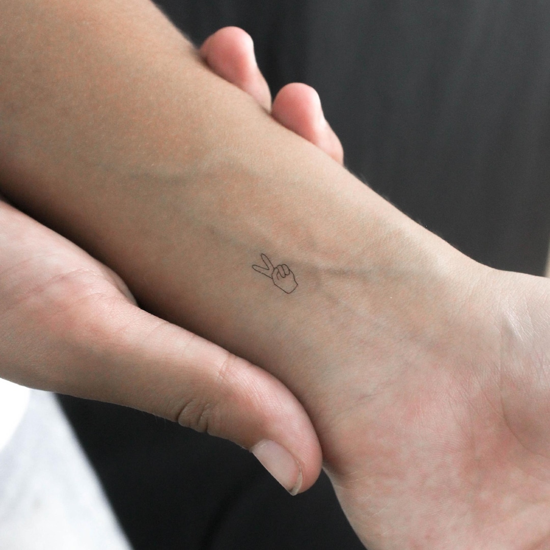 V Sign Language Temporary Tattoo (set of 3) - Etsy