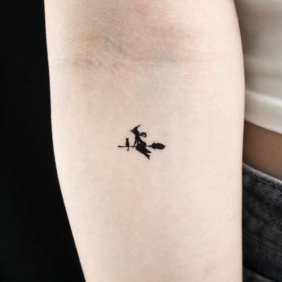 Tatuaggio Stregoneria Elementi Mistici Boho. Loghi Vintage Magici