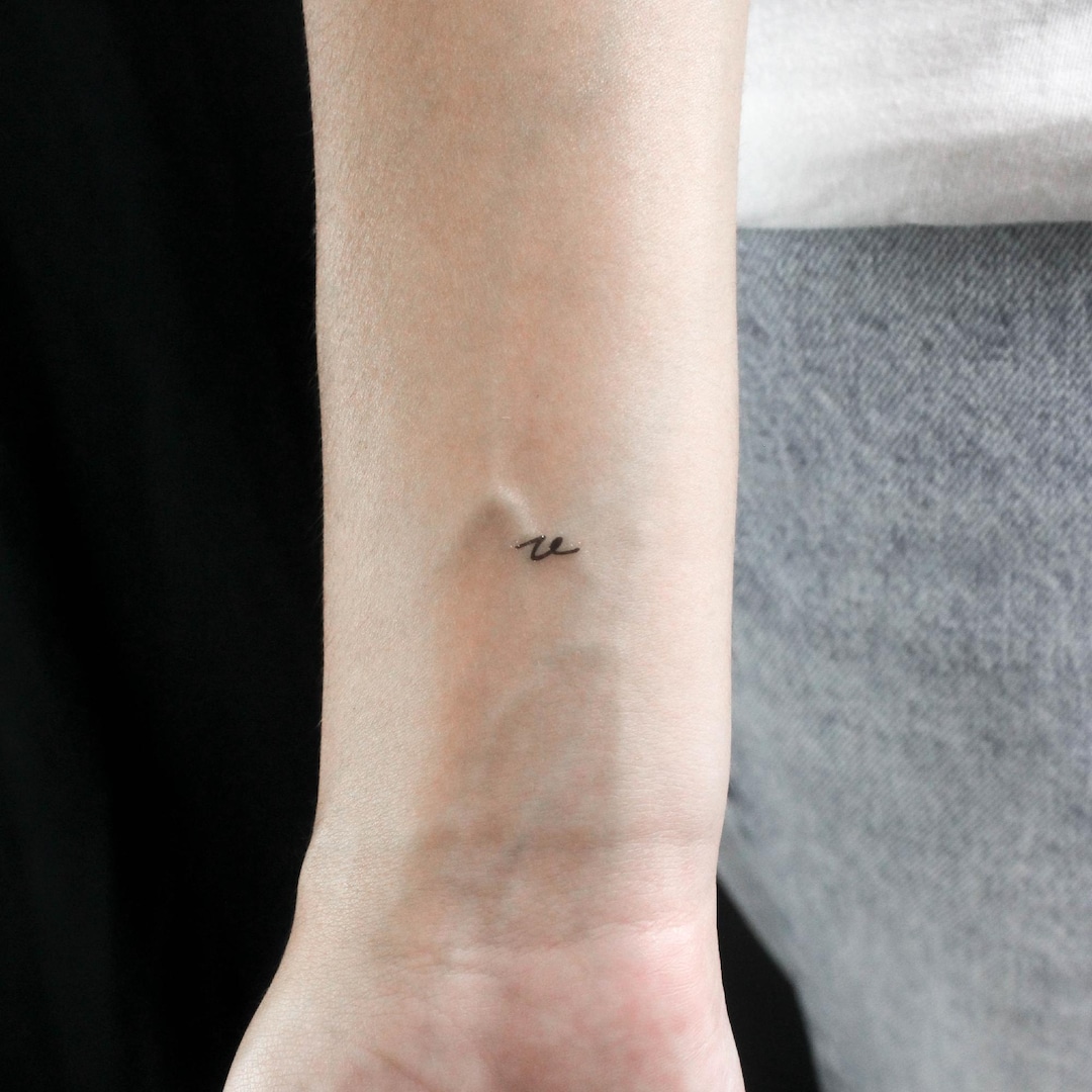 Handwritten Lowercase V Letter Temporary Tattoo (set of 3) - Etsy