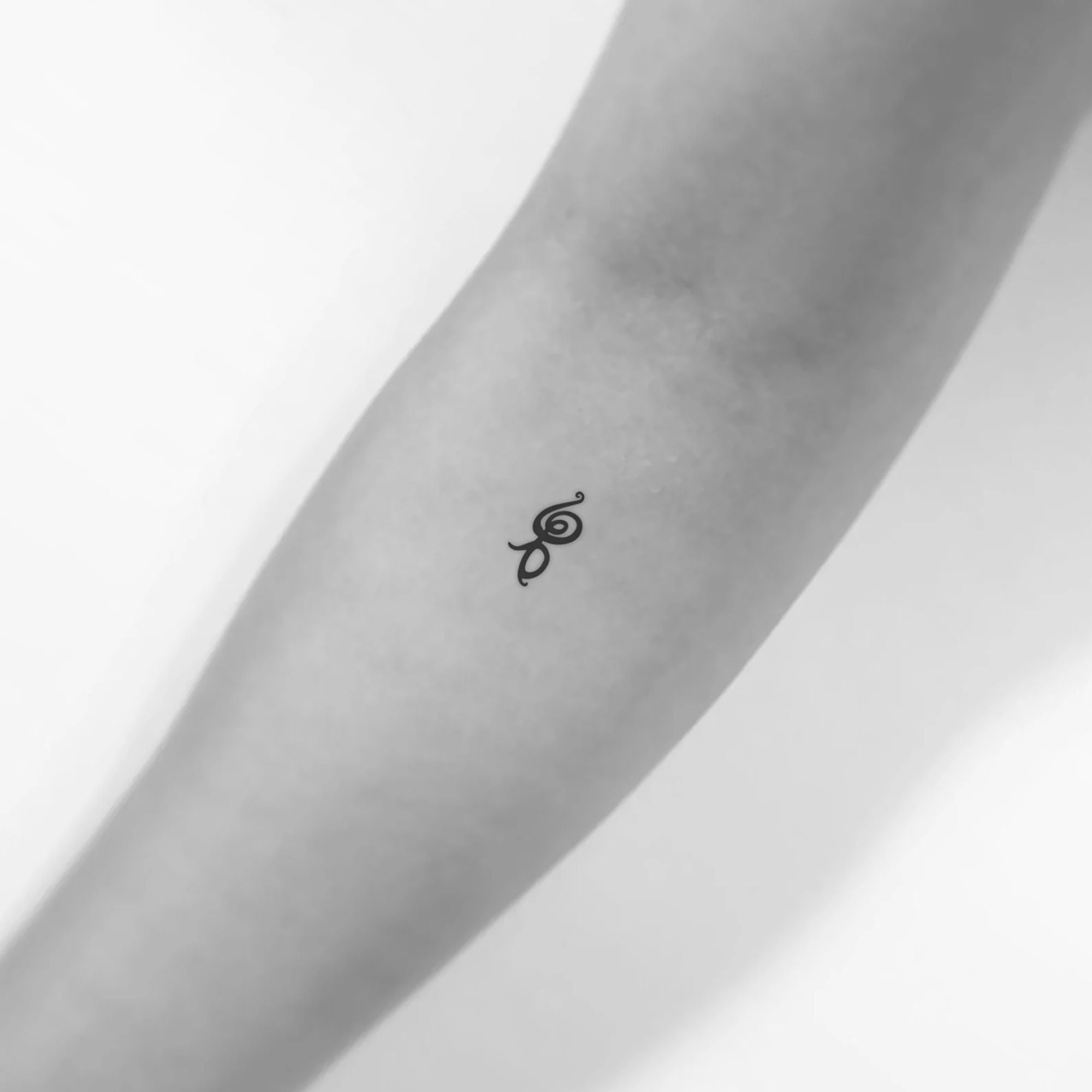 Infinity Sign Hakuna Matata