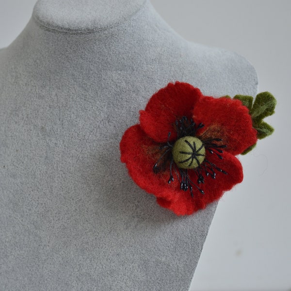 Poppy Brooch - Etsy