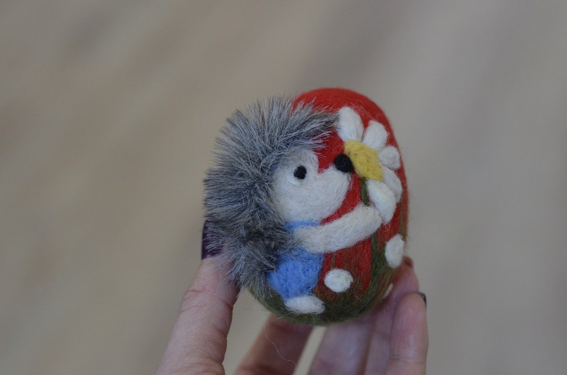 Easter Decoration Easter Egg Hedgehog and Daisy Handmade Felt - Etsy