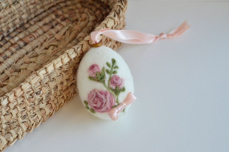One or Set Easter Egg, Easter Decoration in Gentle Pastel Colors and ...