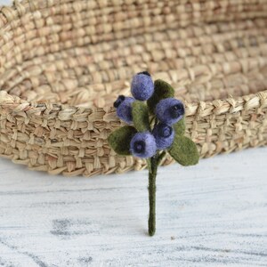 Needle Felt Blueberry Brooch, Blueberry Pin, Summer Accessory - Etsy