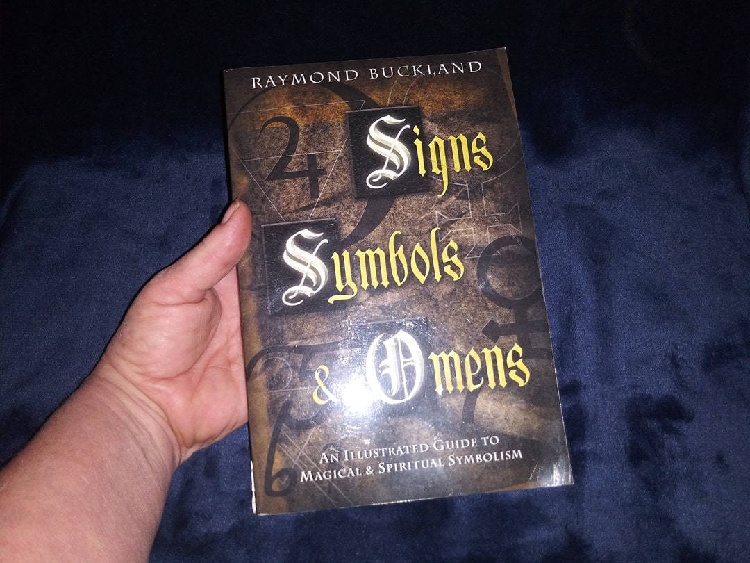 Signs Symbols and Omens an Illustrated Guide to Magical & Spiritual ...
