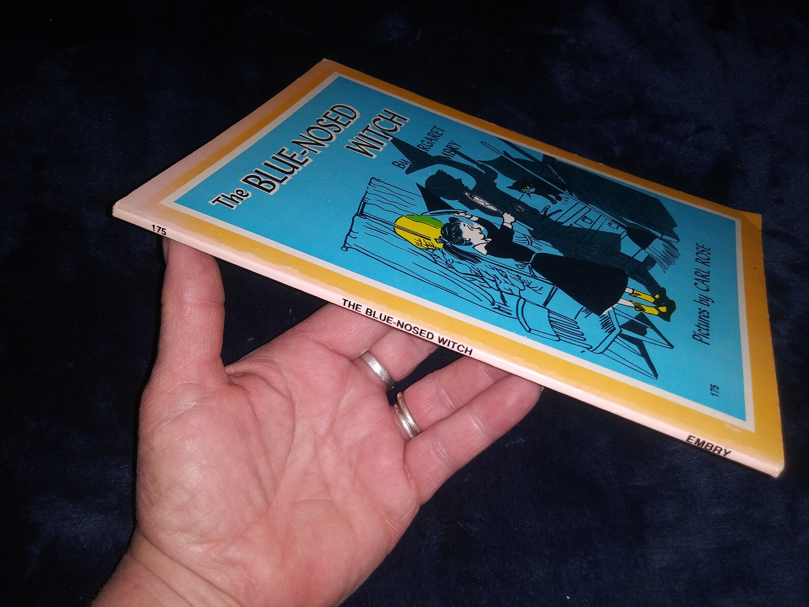 Vintage Children's Witch Book-the Blue-nosed Witch by - Etsy