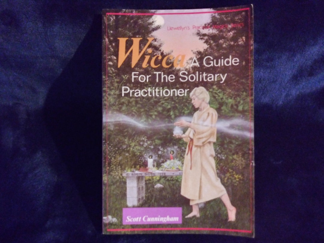 Scott Cunningham-1st Edition-wicca: A Guide for the Solitary - Etsy