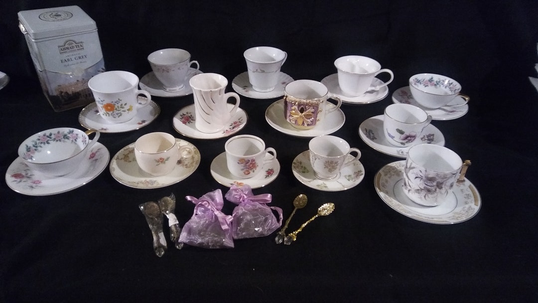 Surprise-vintage Tea Leaf Reading Set-vintage Tea Cup & Saucer, Mini ...