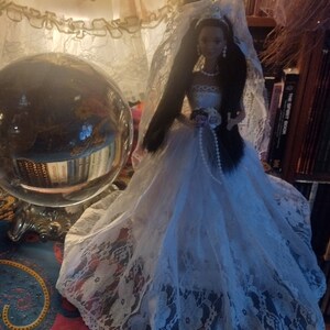 Bewitchingly Beautiful-lady 'lolita' Leota-the Ghostess With the ...
