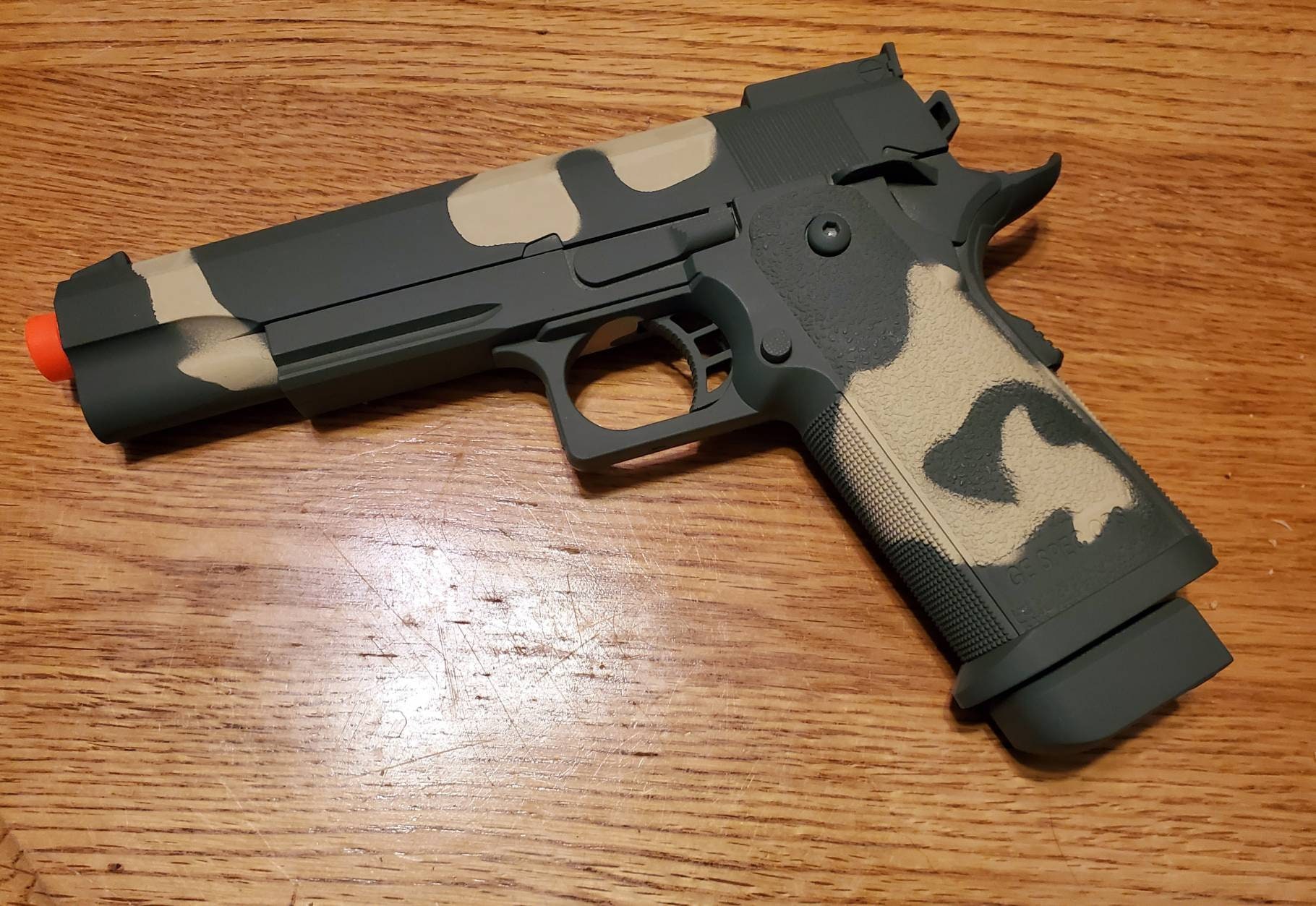 Airsoft Famas for sale | Only 3 left at -75%