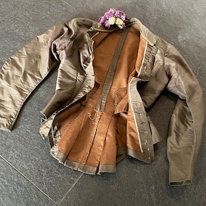 Antique Victorian 1880s Bustle Dress Basque Silk 3-pc Silk Tafetta. the ...