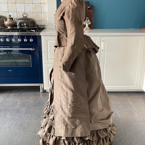 Antique Victorian 1880s Bustle Dress Basque Silk 3-pc Silk Tafetta. the ...