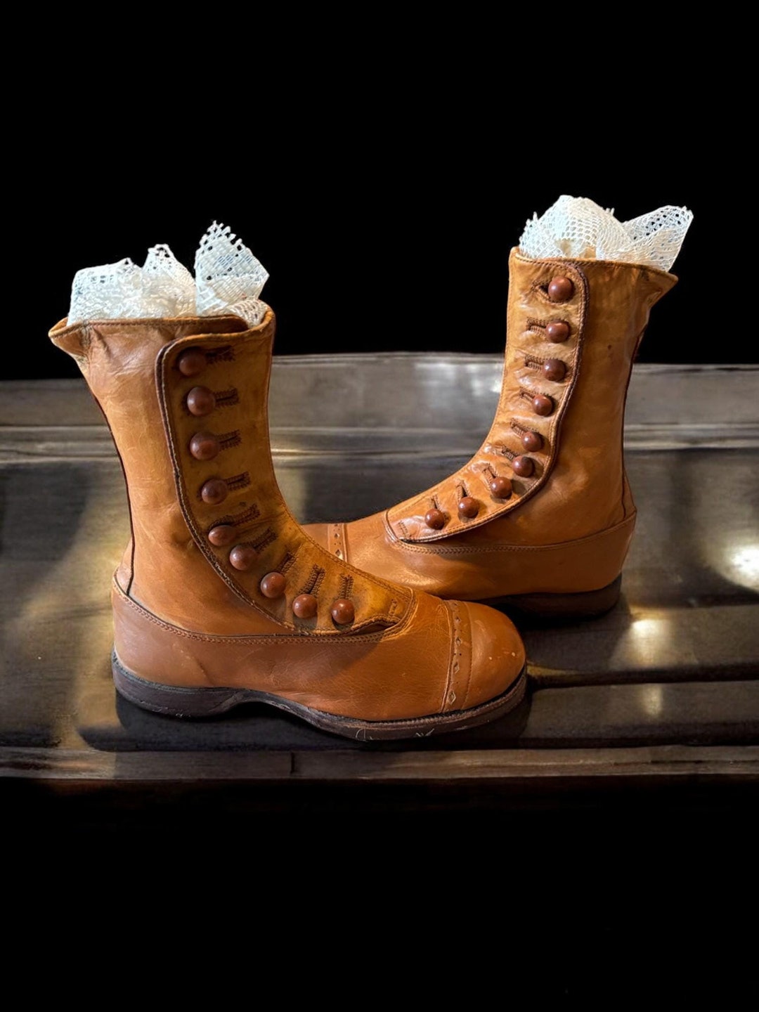 Antique Girls Childs High-top Button Boots Beige Brown Worn Leather ...