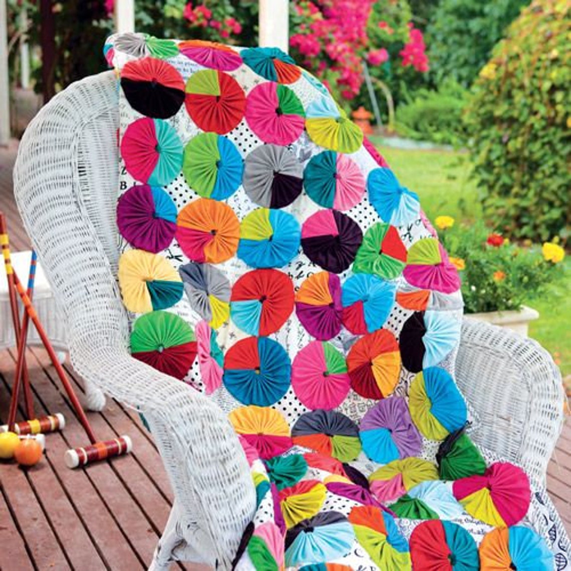 PDF - Yo-yos a La Mode Quilt Pattern - Downloadable PDF - Etsy