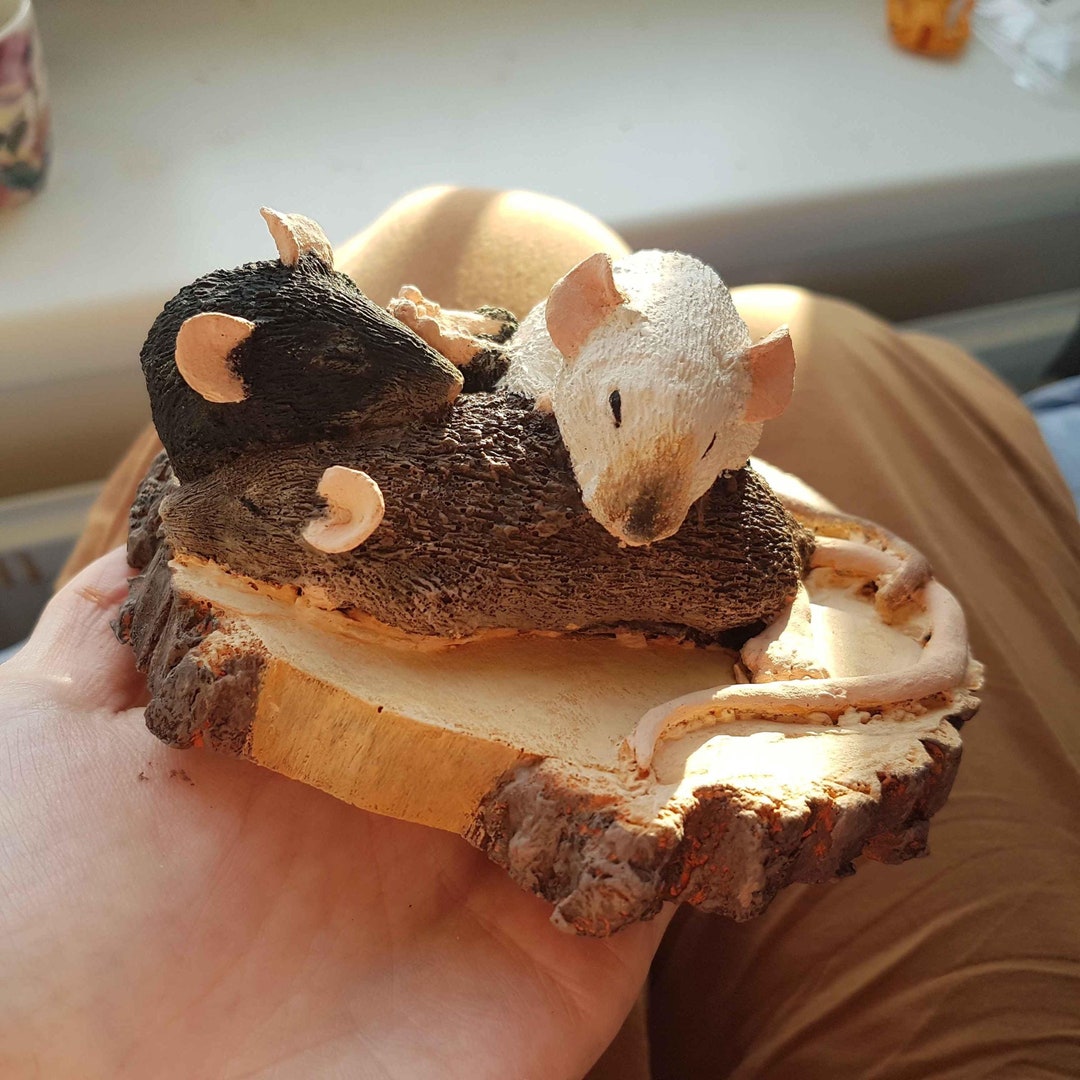 3 Rats-cuddled up Together-custom PAINTED - Etsy