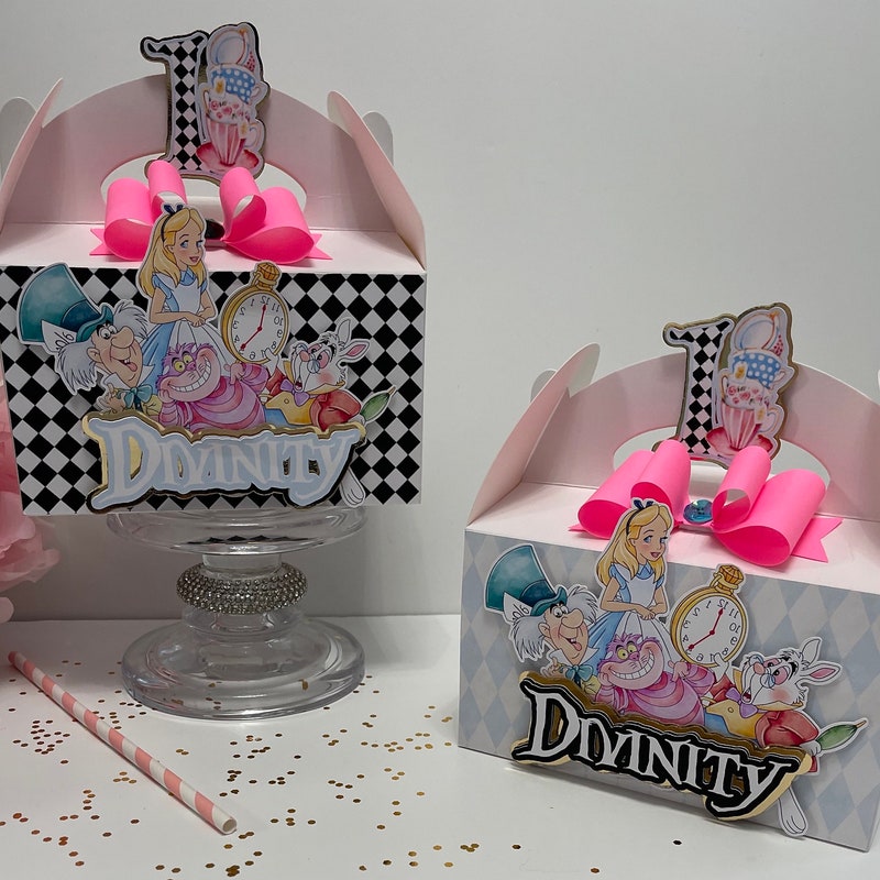 Alice Favor Box - Etsy