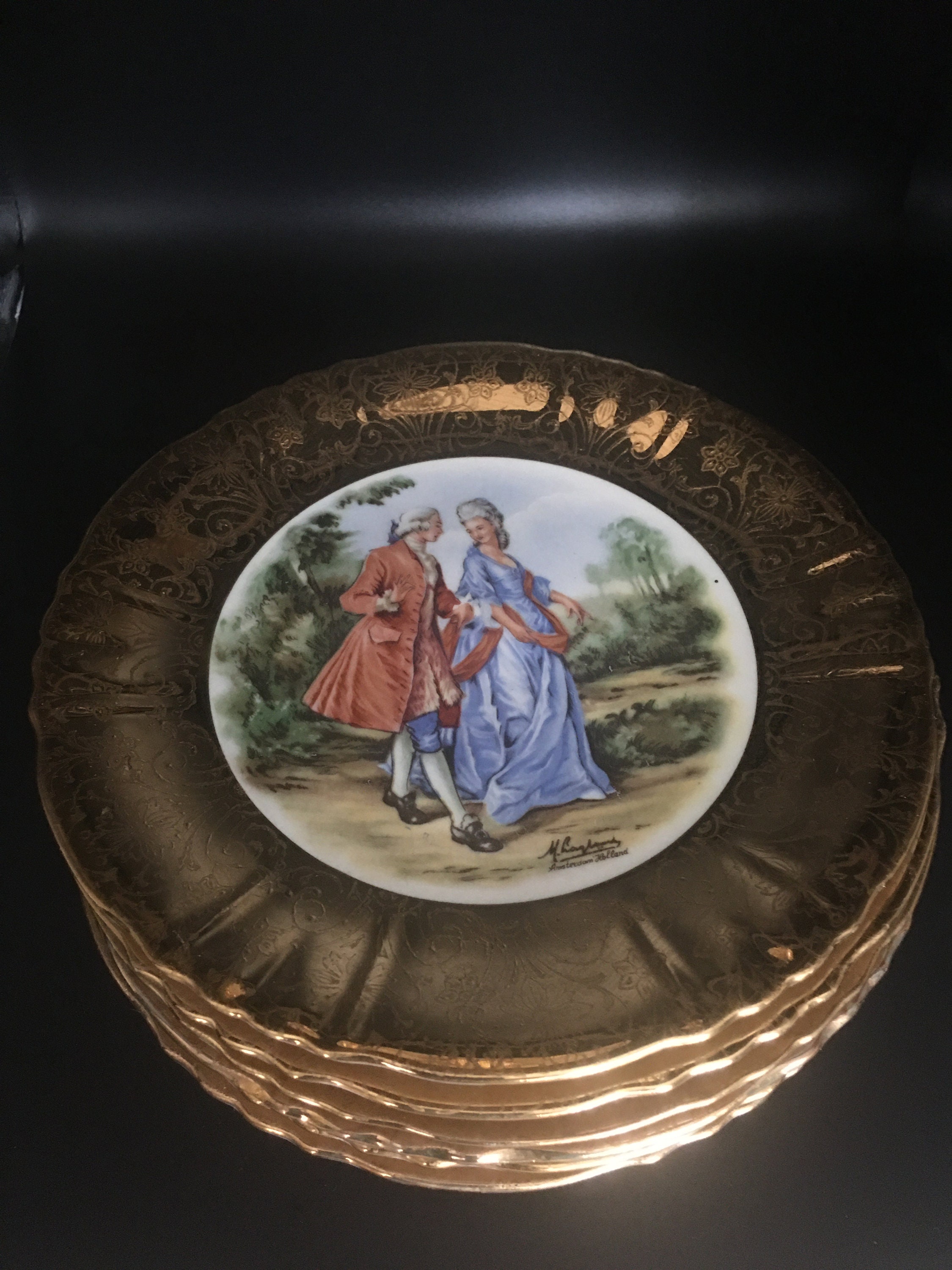 A Lot of 6 Atlas Fine Chinaware Warranted 22 Karat Gold 7 Decorative ...