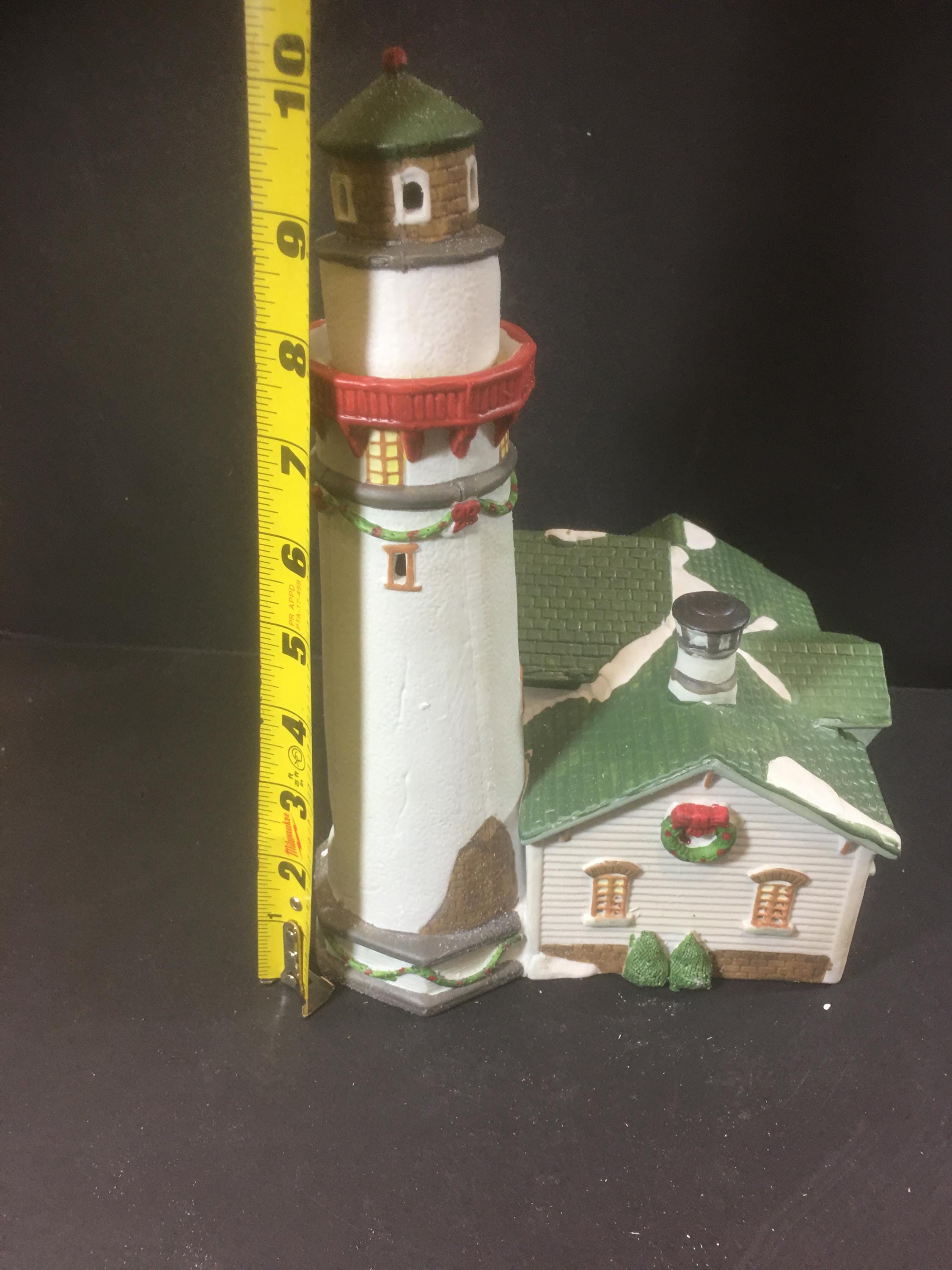 Lemax Dickensvale "plymouth Corners Lighthouse" 25403 Christmas Village ...